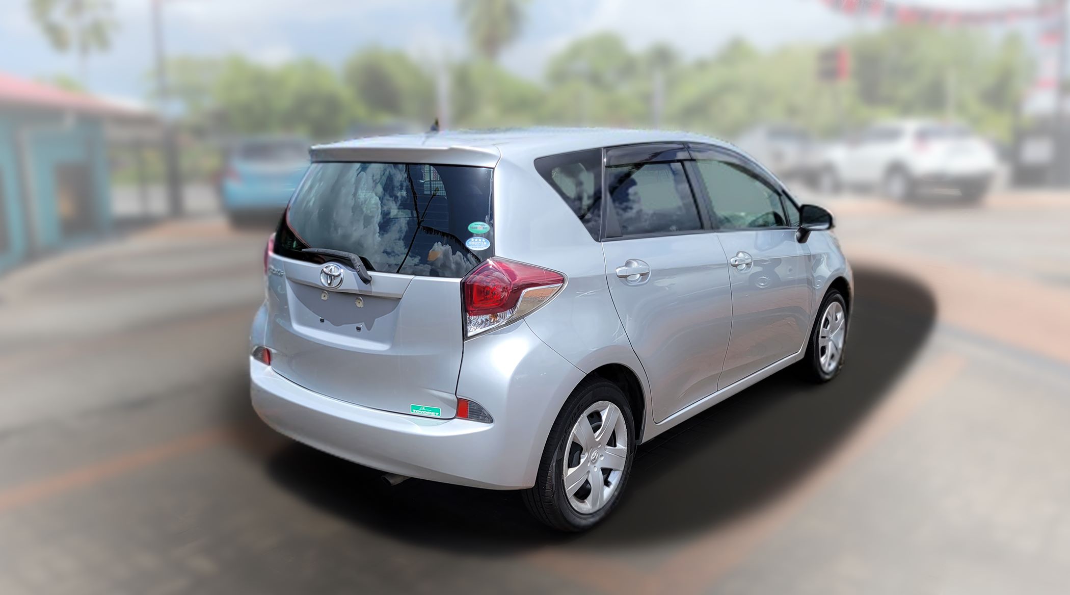 Toyota Ractis 2015 – Carvision